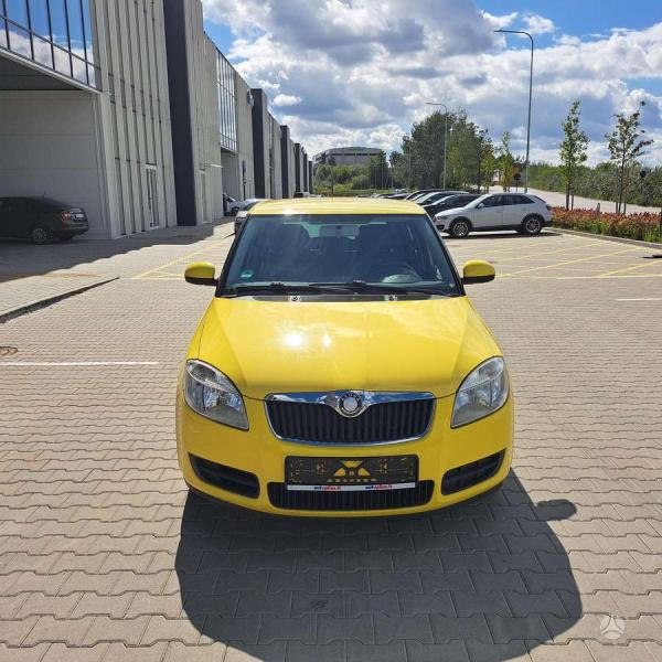 Dzeltens Skoda Fabia 2008 Viļņa, ar dzinēja tilpumu 1.20 L un nobraukumu 181 tūkst. km par 2250 €, foto 3 vietnē AUTOMOTO.COM.LV