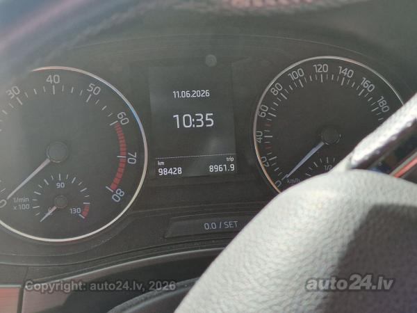 Dzeltens Skoda Fabia 2015 Rapla, ar dzinēja tilpumu 1.20 L un nobraukumu 98 tūkst. km par 6900 €, foto 10 vietnē AUTOMOTO.COM.LV