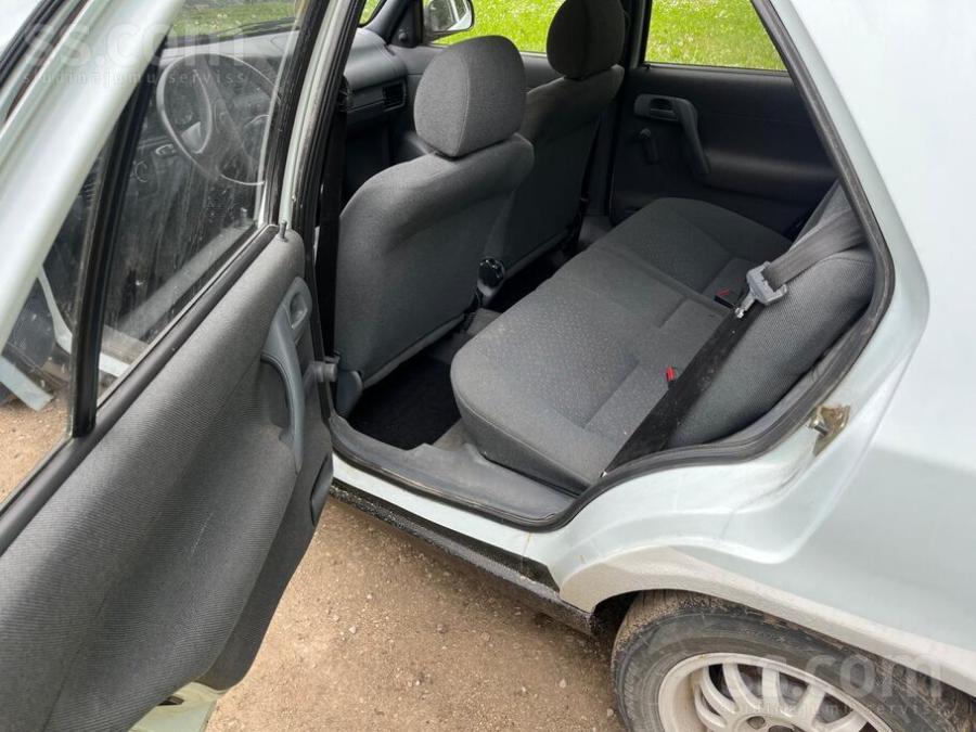 Balts Skoda Felicia 1995 Dobele, ar dzinēja tilpumu 1.30 L un nobraukumu 74 tūkst. km par 720 €, foto 5 vietnē AUTOMOTO.COM.LV