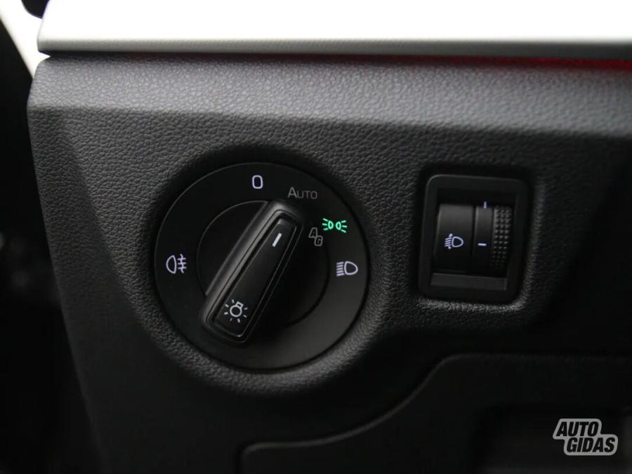Black Skoda KAMIQ 2021 in Vilnius, with an engine capacity of 1.00 L and mileage of 163 thousand km for 14899 €, photo 28 on AUTOMOTO.COM.LV
