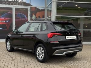 Melns Skoda KAMIQ 2021 Valmiera, ar dzinēja tilpumu 1.60 L un nobraukumu 113 tūkst. km par 15900 €, foto 5 vietnē AUTOMOTO.COM.LV