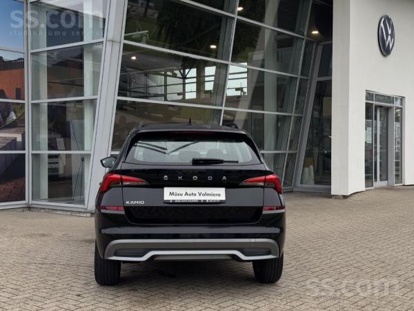 Black Skoda KAMIQ 2021 in Valmiera, with an engine capacity of 1.60 L and mileage of 113 thousand km for 15900 €, photo 5 on AUTOMOTO.COM.LV