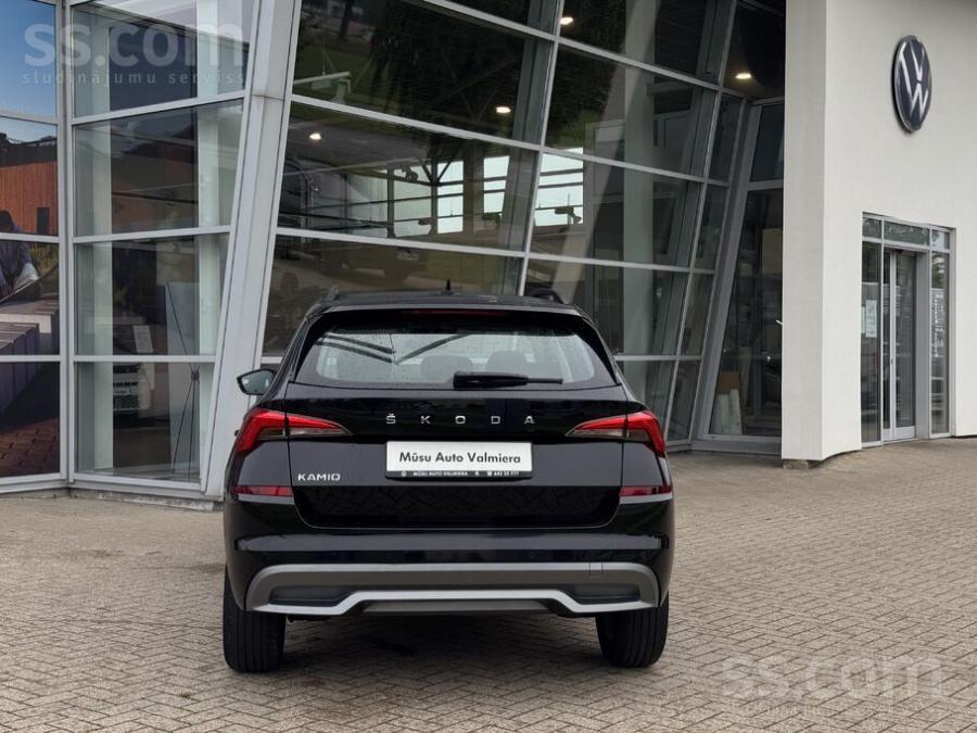 Melns Skoda KAMIQ 2021 Valmiera, ar dzinēja tilpumu 1.60 L un nobraukumu 113 tūkst. km par 15900 €, foto 6 vietnē AUTOMOTO.COM.LV