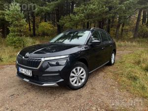 Black Skoda KAMIQ 2021 in Ventspils, with an engine capacity of 1.00 L and mileage of 210 thousand km for 13250 €, photo 3 on AUTOMOTO.COM.LV