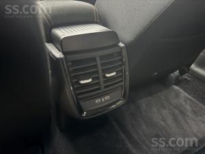 Black Skoda KAMIQ 2021 in Ventspils, with an engine capacity of 1.00 L and mileage of 210 thousand km for 13250 €, photo 16 on AUTOMOTO.COM.LV
