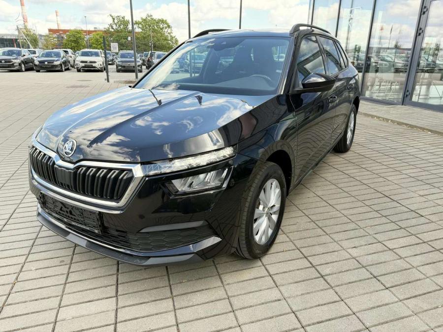 Melns Skoda KAMIQ 2021 Kauņa, ar dzinēja tilpumu 1.00 L un nobraukumu 185 tūkst. km par 12900 €, foto 1 vietnē AUTOMOTO.COM.LV