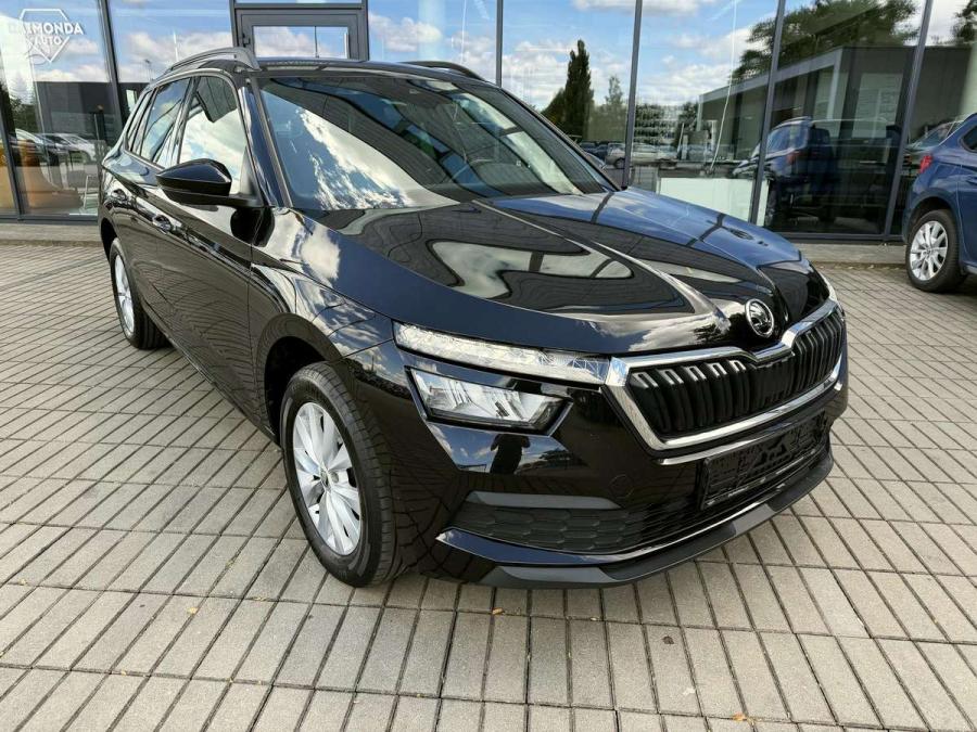 Melns Skoda KAMIQ 2021 Kauņa, ar dzinēja tilpumu 1.00 L un nobraukumu 185 tūkst. km par 12900 €, foto 3 vietnē AUTOMOTO.COM.LV