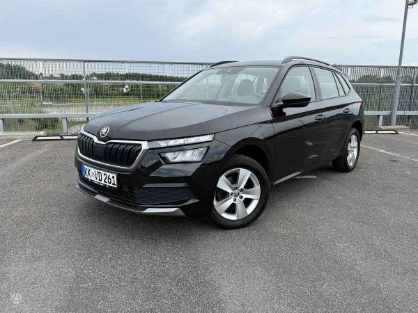 Black Skoda KAMIQ 2021 in Vilnius, with an engine capacity of 1.00 L and mileage of 227 thousand km for 9999 €, photo 1 on AUTOMOTO.COM.LV
