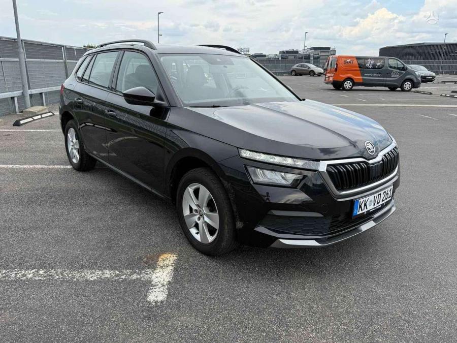 Black Skoda KAMIQ 2021 in Vilnius, with an engine capacity of 1.00 L and mileage of 227 thousand km for 9999 €, photo 8 on AUTOMOTO.COM.LV