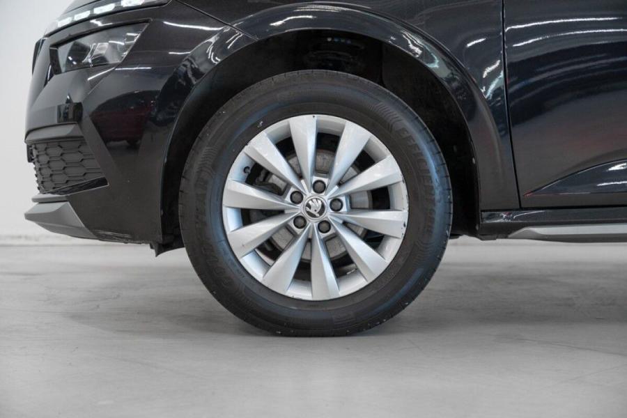 Melns Skoda KAMIQ 2023 Viļņa, ar dzinēja tilpumu 1.00 L un nobraukumu 67 tūkst. km par 18900 €, foto 24 vietnē AUTOMOTO.COM.LV