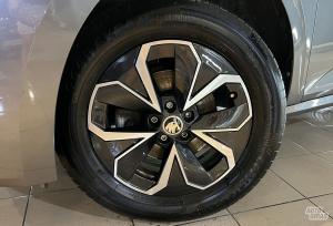 Черный Шкода KAMIQ 2023 в Авиженяй, объемом двигателя 1.00 л и пробегом 33 тыс. км за 16500 €, фото 4 на AUTOMOTO.COM.LV