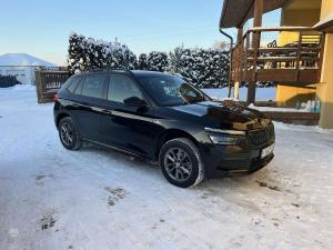 Black Skoda KAMIQ 2024 in Vilnius, with an engine capacity of 1.50 L and mileage of 30 thousand km for 25500 €, photo  on AUTOMOTO.COM.LV
