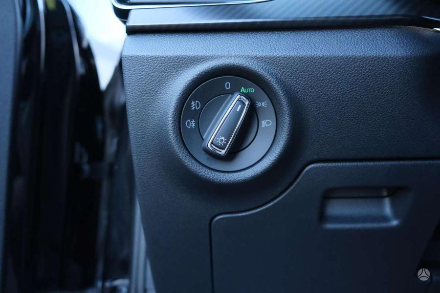 Black Skoda KAMIQ 2024 in Vilnius, with an engine capacity of 1.50 L and mileage of 57 thousand km for 23700 €, photo 23 on AUTOMOTO.COM.LV