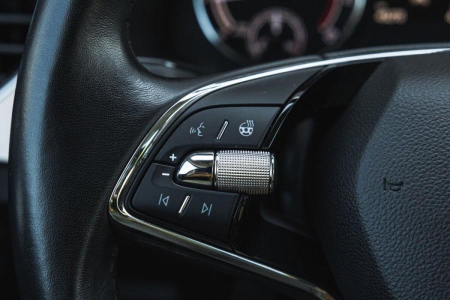 Melns Skoda KAMIQ 2024 Ventspils, ar dzinēja tilpumu 1.00 L un nobraukumu 43 tūkst. km par 22350 €, foto 18 vietnē AUTOMOTO.COM.LV