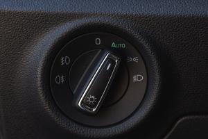 Melns Skoda KAMIQ 2024 Ventspils, ar dzinēja tilpumu 1.00 L un nobraukumu 43 tūkst. km par 22350 €, foto 22 vietnē AUTOMOTO.COM.LV
