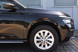 Melns Skoda KAMIQ 2024 Ventspils, ar dzinēja tilpumu 1.00 L un nobraukumu 43 tūkst. km par 22350 €, foto 10 vietnē AUTOMOTO.COM.LV