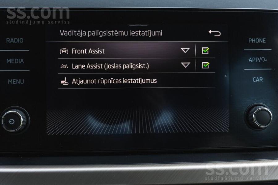 Melns Skoda KAMIQ 2024 Ventspils, ar dzinēja tilpumu 1.00 L un nobraukumu 43 tūkst. km par 22350 €, foto 27 vietnē AUTOMOTO.COM.LV