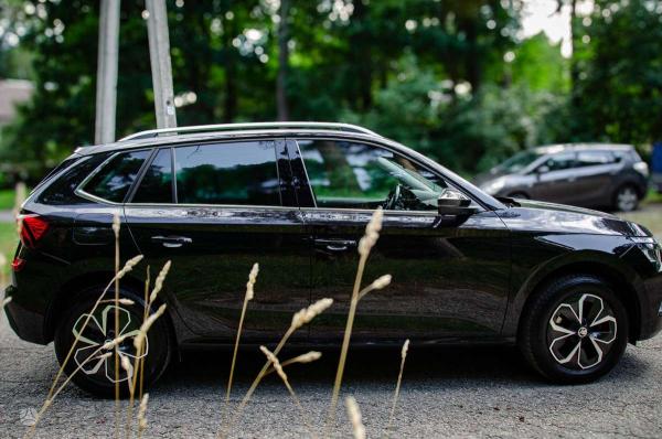 Melns Skoda KAMIQ 2024 Viļņa, ar dzinēja tilpumu 1.00 L un nobraukumu 20 tūkst. km par 19850 €, foto 4 vietnē AUTOMOTO.COM.LV