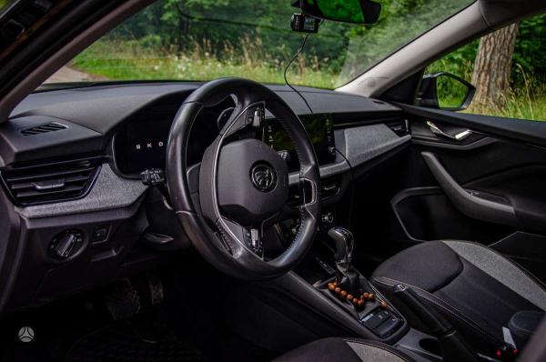 Melns Skoda KAMIQ 2024 Viļņa, ar dzinēja tilpumu 1.00 L un nobraukumu 20 tūkst. km par 19850 €, foto 5 vietnē AUTOMOTO.COM.LV