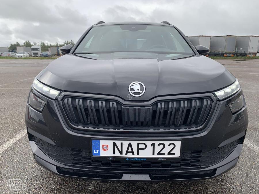 Black Skoda KAMIQ 2024 in Vilnius, with an engine capacity of 1.50 L and mileage of 40 thousand km for 25800 €, photo 3 on AUTOMOTO.COM.LV