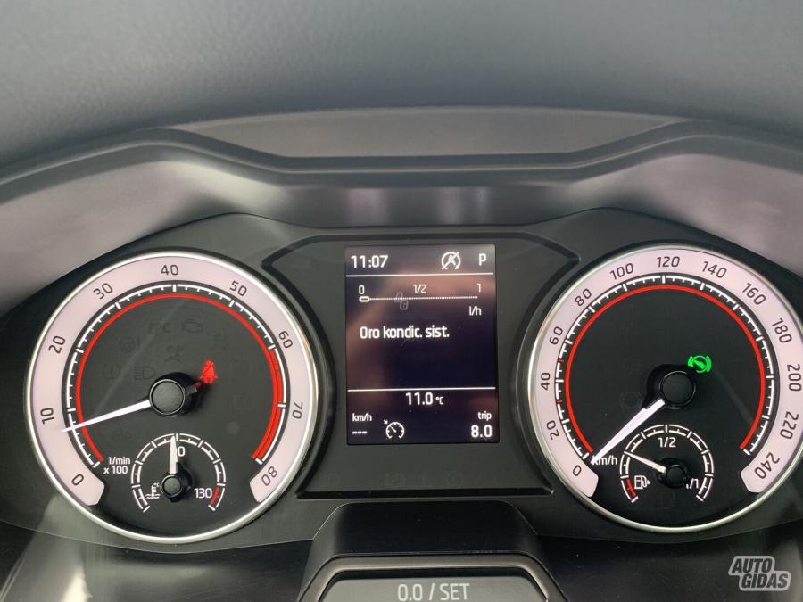 Black Skoda KAMIQ 2024 in Vilnius, with an engine capacity of 1.50 L and mileage of 40 thousand km for 25800 €, photo 26 on AUTOMOTO.COM.LV
