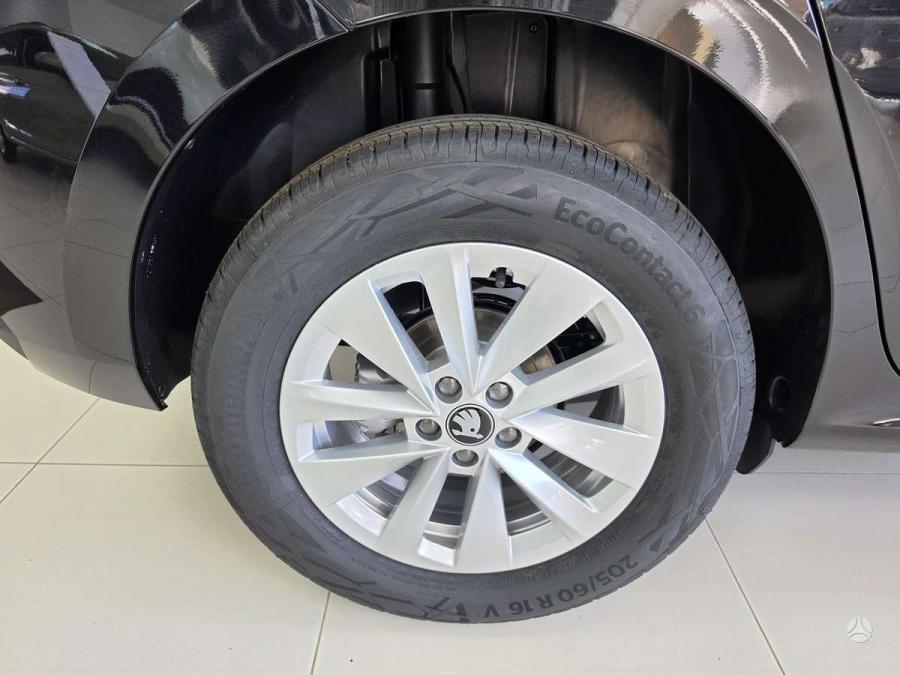 Black Skoda KAMIQ 2026 in Siauliai, with an engine capacity of 1.00 L and mileage of 0 thousand km for 24620 €, photo 50 on AUTOMOTO.COM.LV