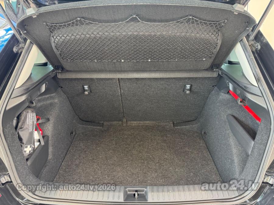 Melns Skoda KAMIQ 2021 Paide, ar dzinēja tilpumu 1.00 L un nobraukumu 91 tūkst. km par 14500 €, foto 11 vietnē AUTOMOTO.COM.LV