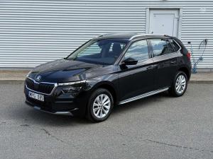 Black Skoda KAMIQ 2023 in Vilnius, with an engine capacity of 1.00 L and mileage of 82 thousand km for 17545 €, photo  on AUTOMOTO.COM.LV