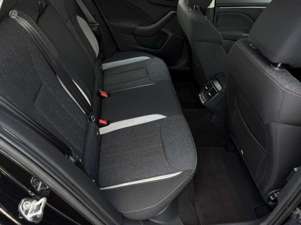 Melns Skoda KAMIQ 2023 Viļņa, ar dzinēja tilpumu 1.00 L un nobraukumu 82 tūkst. km par 17545 €, foto 10 vietnē AUTOMOTO.COM.LV