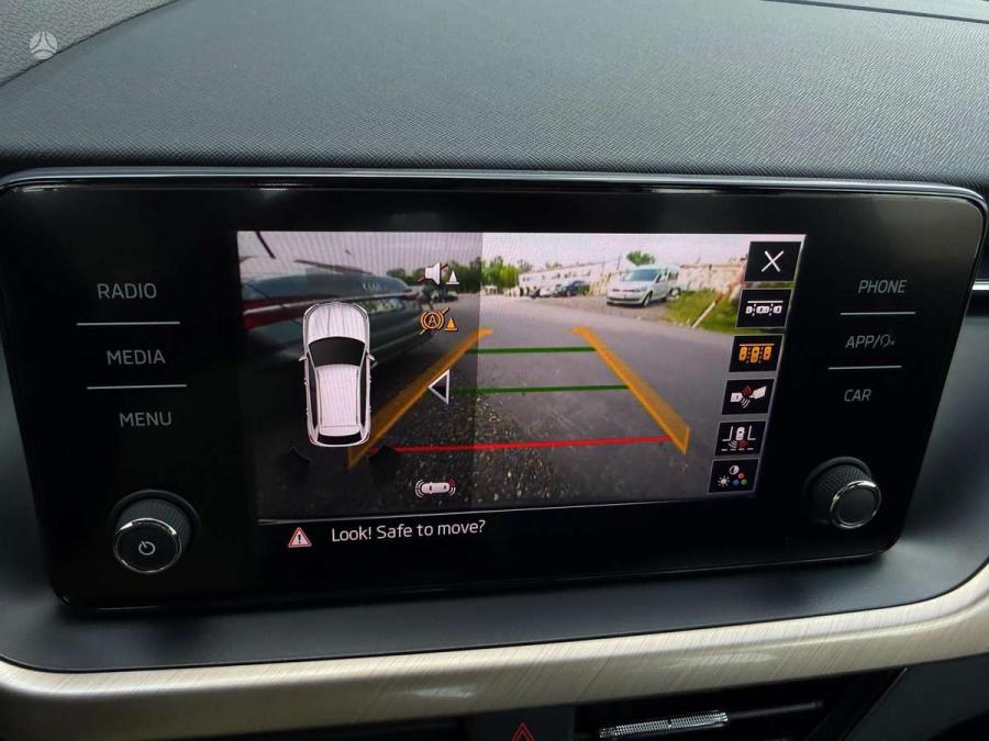 Black Skoda KAMIQ 2023 in Vilnius, with an engine capacity of 1.00 L and mileage of 82 thousand km for 17545 €, photo 20 on AUTOMOTO.COM.LV