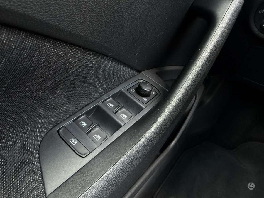 Black Skoda KAMIQ 2023 in Vilnius, with an engine capacity of 1.00 L and mileage of 82 thousand km for 17545 €, photo 24 on AUTOMOTO.COM.LV