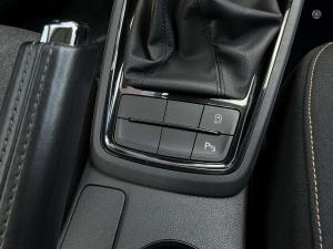 Black Skoda KAMIQ 2023 in Vilnius, with an engine capacity of 1.00 L and mileage of 82 thousand km for 17545 €, photo 25 on AUTOMOTO.COM.LV