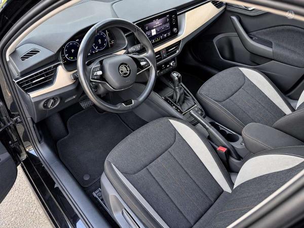 Black Skoda KAMIQ 2023 in Vilnius, with an engine capacity of 1.00 L and mileage of 105 thousand km for 16150 €, photo 9 on AUTOMOTO.COM.LV