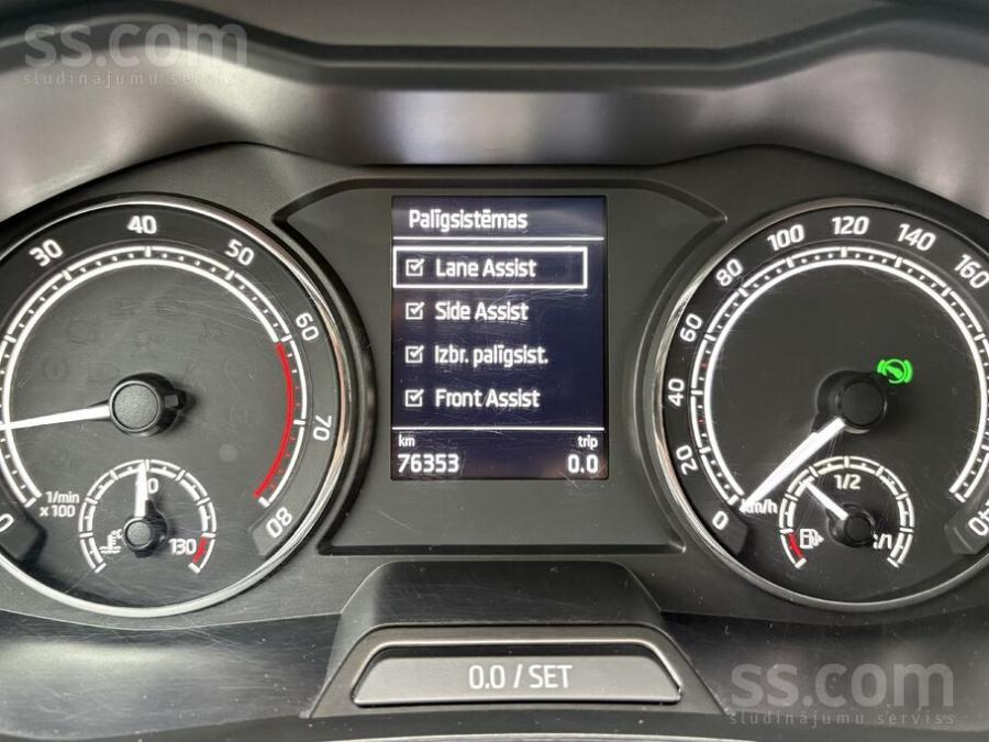 Синий Шкода KAMIQ 2020 в Рига, объемом двигателя 1.00 л и пробегом 76 тыс. км за 17500 €, фото 19 на AUTOMOTO.COM.LV
