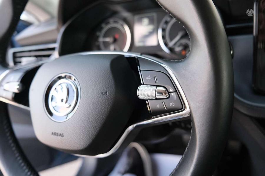 Blue Skoda KAMIQ 2020 in Vilnius, with an engine capacity of 1.50 L and mileage of 135 thousand km for 16500 €, photo 17 on AUTOMOTO.COM.LV