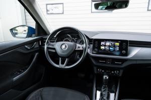 Zils Skoda KAMIQ 2020 Jelgava, ar dzinēja tilpumu 1.50 L un nobraukumu 130 tūkst. km par 17500 €, foto 10 vietnē AUTOMOTO.COM.LV