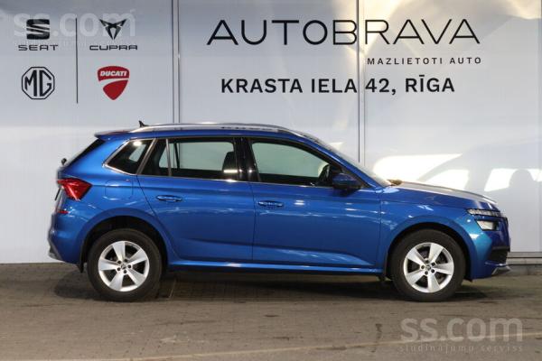 Шкода KAMIQ 2021 в Рига на AUTOMOTO.COM.LV Синий Шкода KAMIQ 2021 в Рига, объемом двигателя 1.00 л и пробегом 54 тыс. км за 15990 €, фото 6 на AUTOMOTO.COM.LV