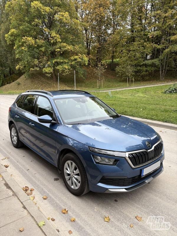 Zils Skoda KAMIQ 2021 Viļņa, ar dzinēja tilpumu 1.00 L un nobraukumu 57 tūkst. km par 14999 €, foto 6 vietnē AUTOMOTO.COM.LV