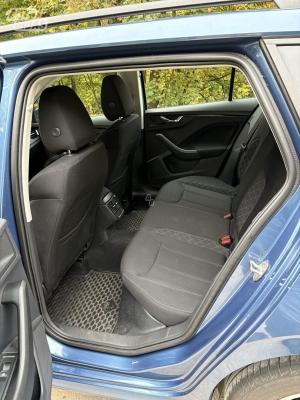 Zils Skoda KAMIQ 2021 Viļņa, ar dzinēja tilpumu 1.00 L un nobraukumu 57 tūkst. km par 14999 €, foto 10 vietnē AUTOMOTO.COM.LV