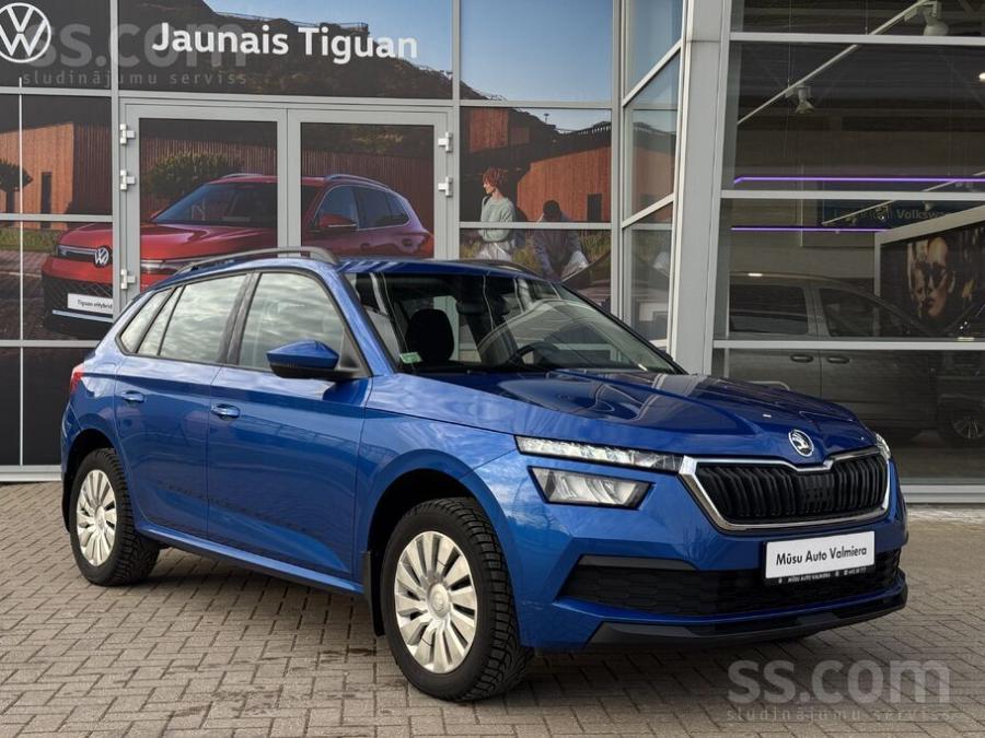 Zils Skoda KAMIQ 2022 Valmiera, ar dzinēja tilpumu 1.00 L un nobraukumu 33 tūkst. km par 17900 €, foto 1 vietnē AUTOMOTO.COM.LV