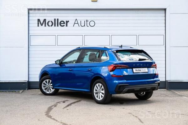 Blue Skoda KAMIQ 2024 in Riga, with an engine capacity of 1.00 L and mileage of 28 thousand km for 20950 €, photo 3 on AUTOMOTO.COM.LV