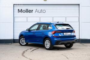 Zils Skoda KAMIQ 2024 Rīga, ar dzinēja tilpumu 1.00 L un nobraukumu 28 tūkst. km par 20950 €, foto 4 vietnē AUTOMOTO.COM.LV