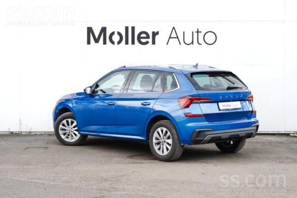 Blue Skoda KAMIQ 2024 in Riga, with an engine capacity of 1.00 L and mileage of 26 thousand km for 21950 €, photo 3 on AUTOMOTO.COM.LV