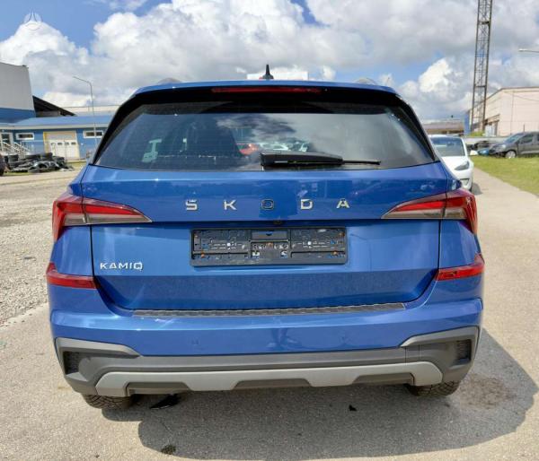 Blue Skoda KAMIQ 2025 in Siauliai, with an engine capacity of 1.50 L and mileage of 3 thousand km for 18950 €, photo 7 on AUTOMOTO.COM.LV