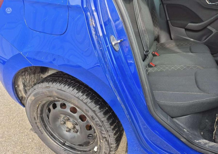 Blue Skoda KAMIQ 2019 in Klaipeda, with an engine capacity of 1.00 L and mileage of 72 thousand km for 5000 €, photo 10 on AUTOMOTO.COM.LV