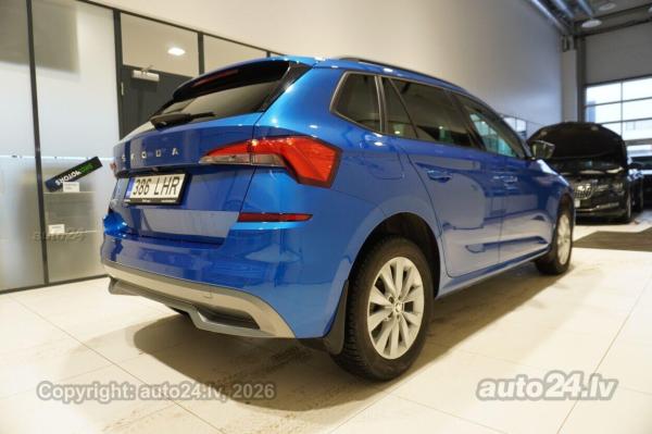 Zils Skoda KAMIQ 2021 Tallina, ar dzinēja tilpumu 1.00 L un nobraukumu 53 tūkst. km par 15500 €, foto 3 vietnē AUTOMOTO.COM.LV