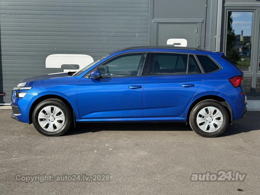 Zils Skoda KAMIQ 2021 Tallina, ar dzinēja tilpumu 1.00 L un nobraukumu 66 tūkst. km par 14995 €, foto 6 vietnē AUTOMOTO.COM.LV
