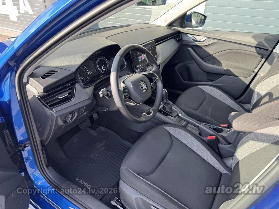 Zils Skoda KAMIQ 2021 Tallina, ar dzinēja tilpumu 1.00 L un nobraukumu 66 tūkst. km par 14995 €, foto 11 vietnē AUTOMOTO.COM.LV
