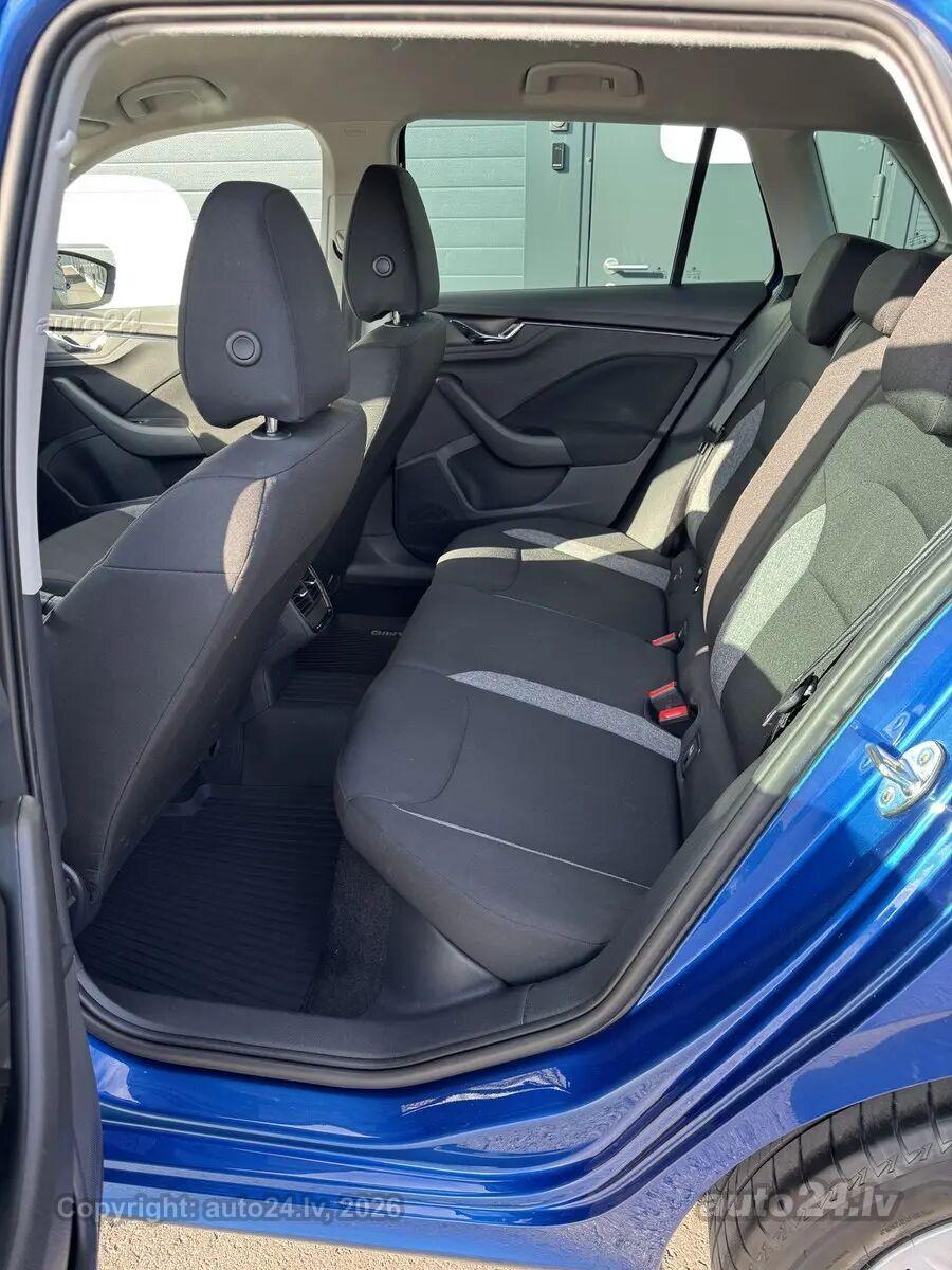 Zils Skoda KAMIQ 2021 Tallina, ar dzinēja tilpumu 1.00 L un nobraukumu 66 tūkst. km par 14995 €, foto 13 vietnē AUTOMOTO.COM.LV