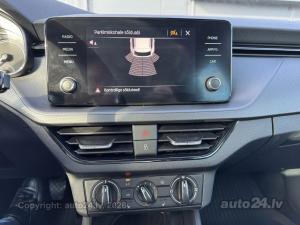 Zils Skoda KAMIQ 2021 Tallina, ar dzinēja tilpumu 1.00 L un nobraukumu 66 tūkst. km par 14995 €, foto 22 vietnē AUTOMOTO.COM.LV